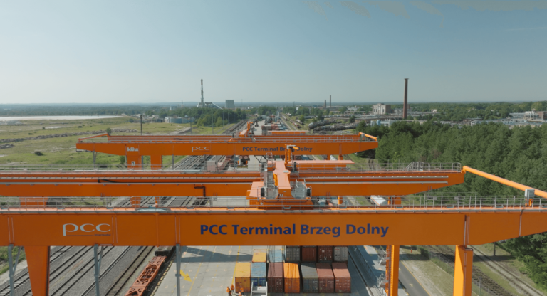 New gantry cranes for container terminal in Brzeg Dolny – PCC SE
